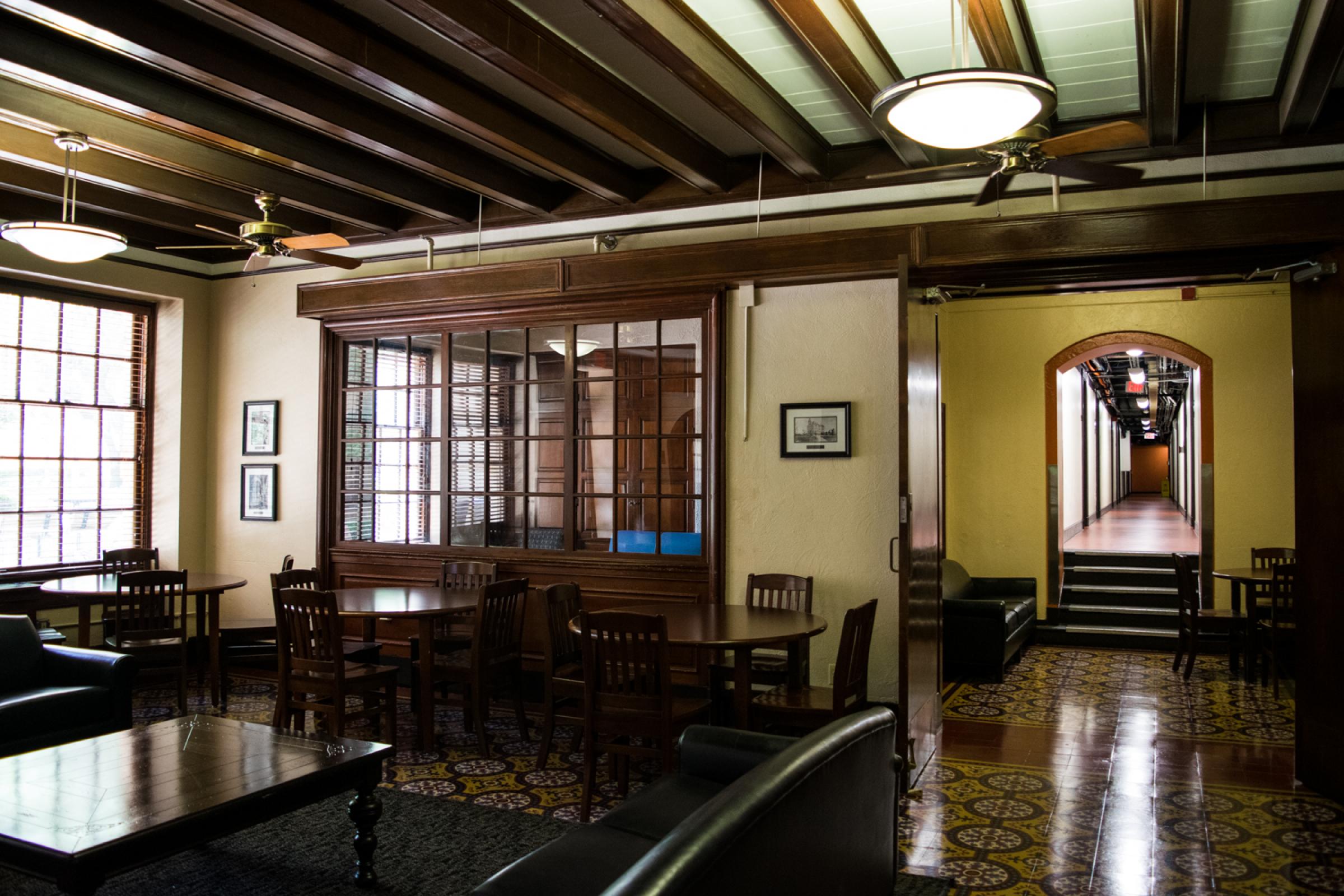 Roberts Hall | University Housing and Dining